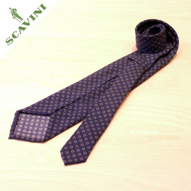 Cravates – Stiff Collar